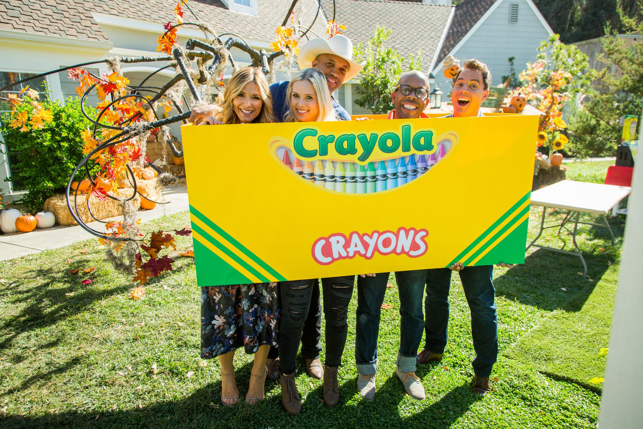 The Best Ideas For Diy Crayon Costume Home Family Style And Art Ideas